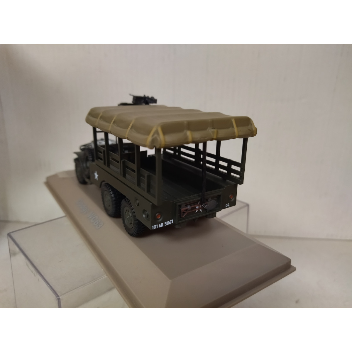 DODGE WC63 US ARMY WW 2 1:43 ATLAS IXO DEFECT/NO RETRO - BCN STOCK CARS