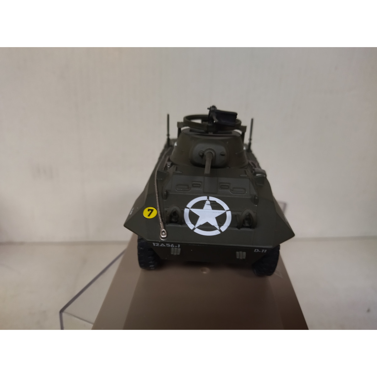 M8 LIGHT ARMORED CAR US ARMY WW 2 1:43 ATLAS IXO - BCN STOCK CARS