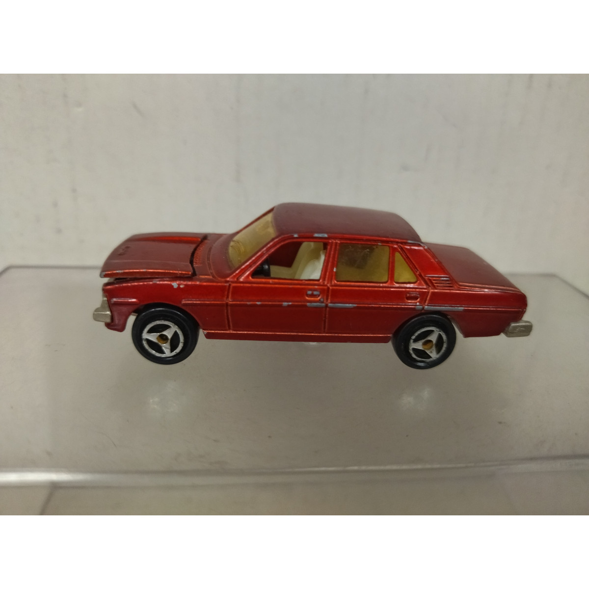 PEUGEOT 604 RED 1:60/apx 1:64 MAJORETTE 238 NO BOX - BCN STOCK CARS