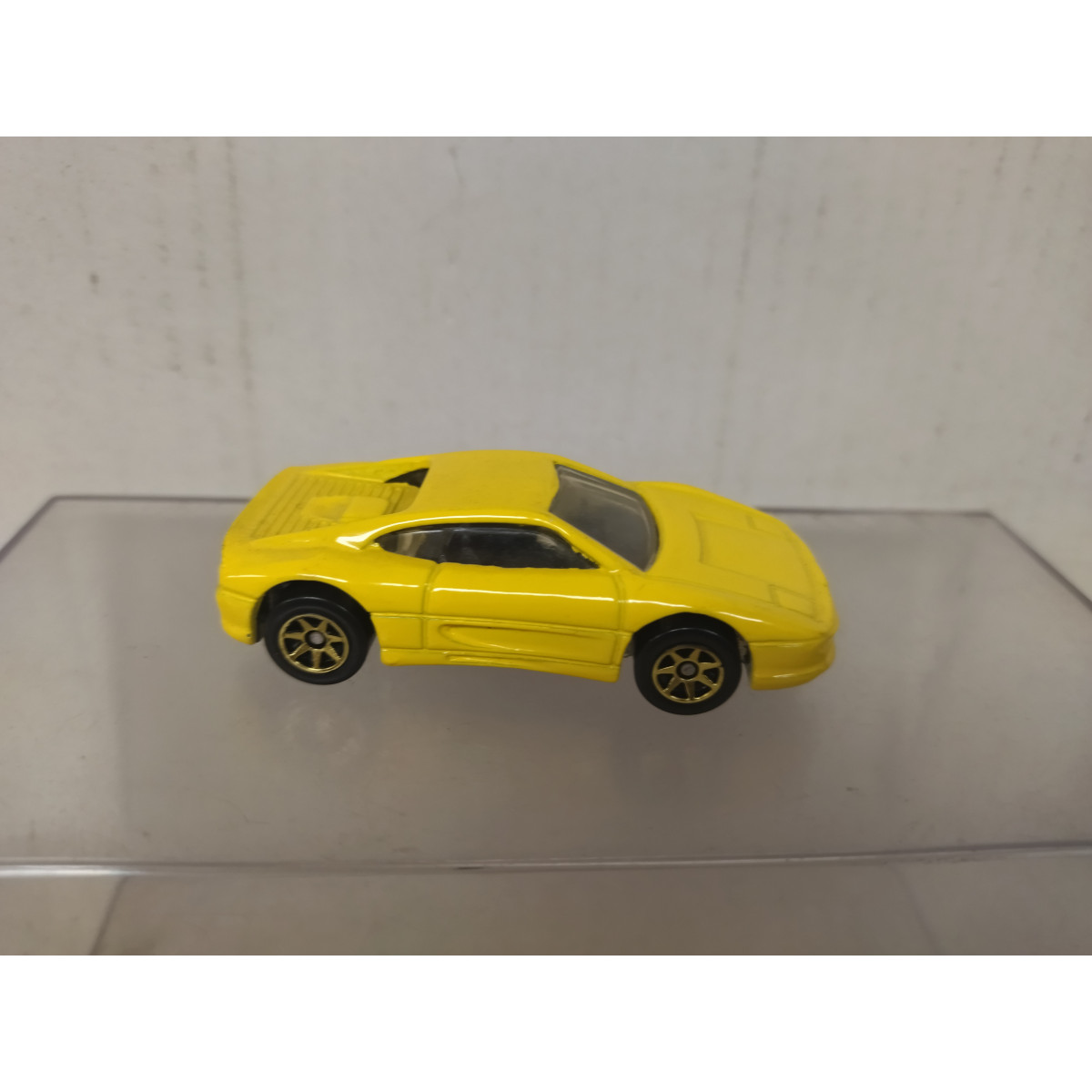 FERRARI F355 YELLOW 1:64 HOT WHEELS MALAYSIA NO BOX - BCN STOCK CARS