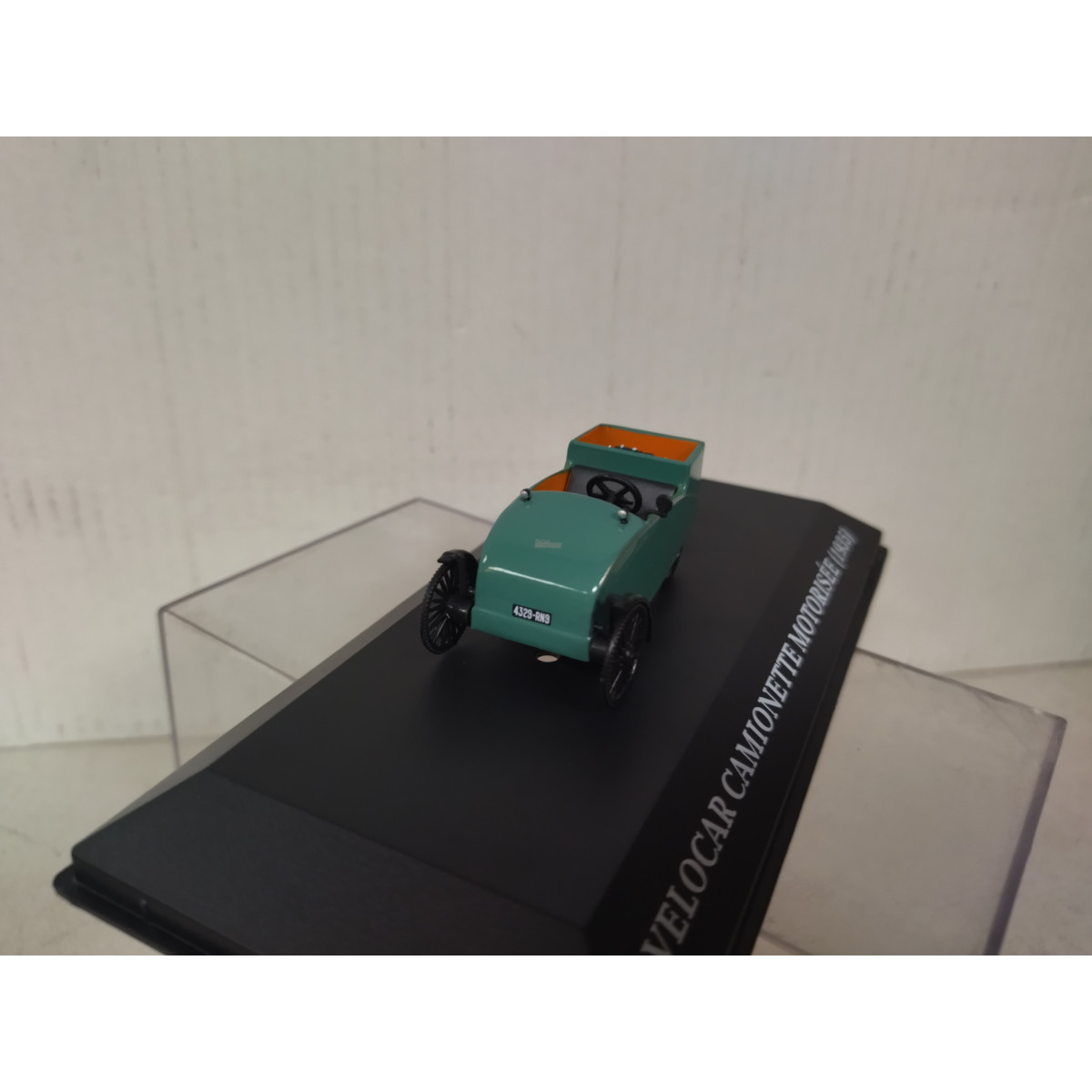 VELOCAR CAMIONETTE MOTORISÉE 1935 MICROCARS 1:43 ALTAYA IXO - BCN STOCK ...