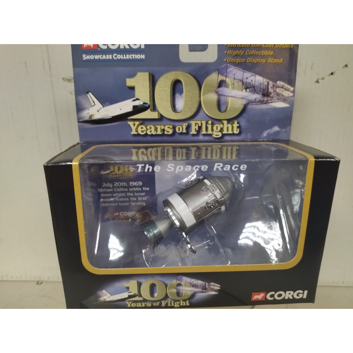 APOLLO COMMAND MODULE APOLLO 11 SPACE 100 YEARS FLIGHT CORGI 90142 - BCN STOCK CARS