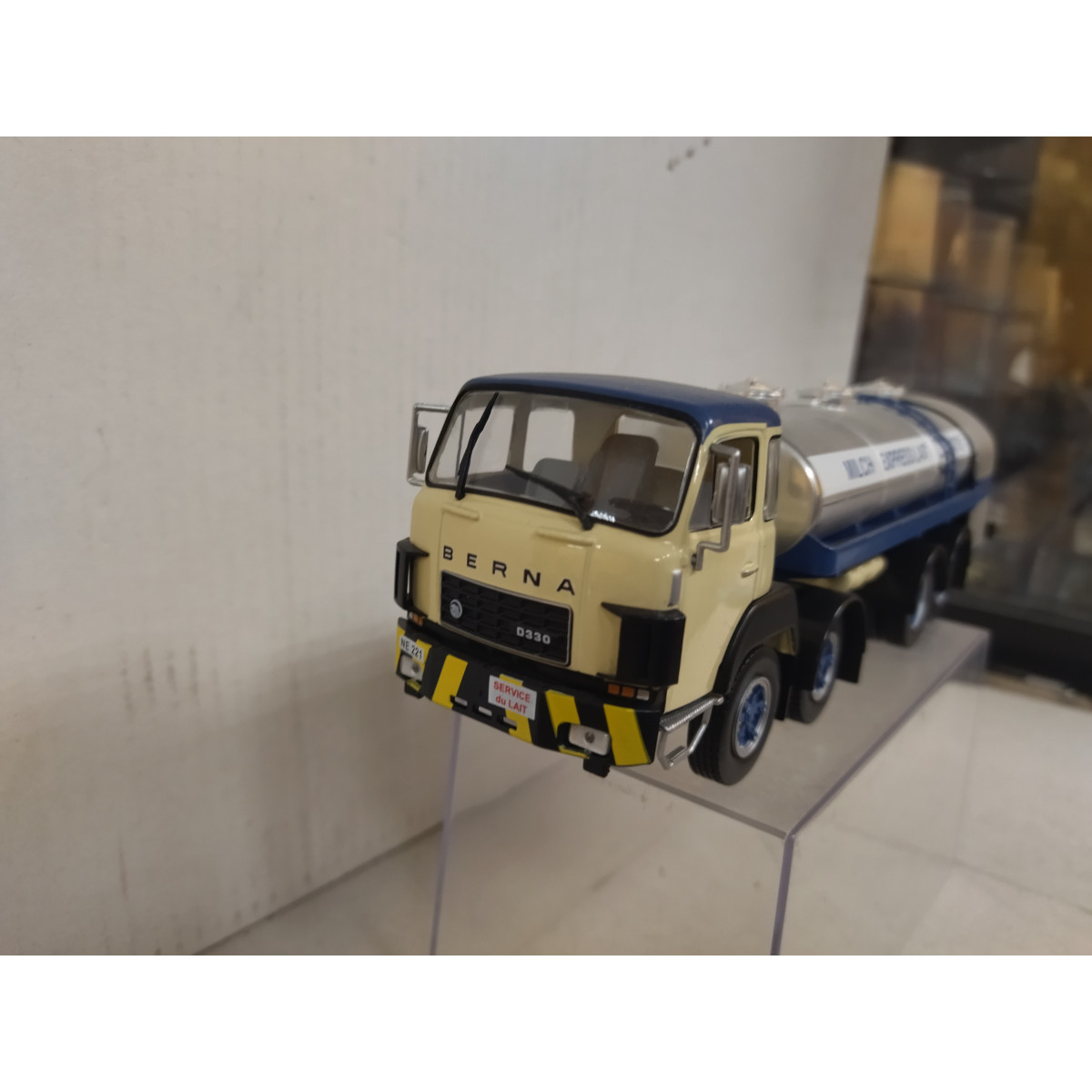 SAURER BERNA D330 MILK EXPRESS CAMION/TRUCK 1:43 ALTAYA IXO - BCN STOCK ...