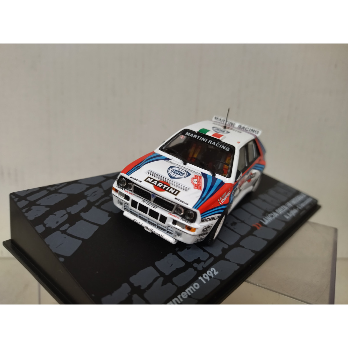 LANCIA DELTA 1992 HF INTEGRALE RALLY SANREMO AGHINI 1:43 EAGLEMOSS IXO - BCN STOCK CARS