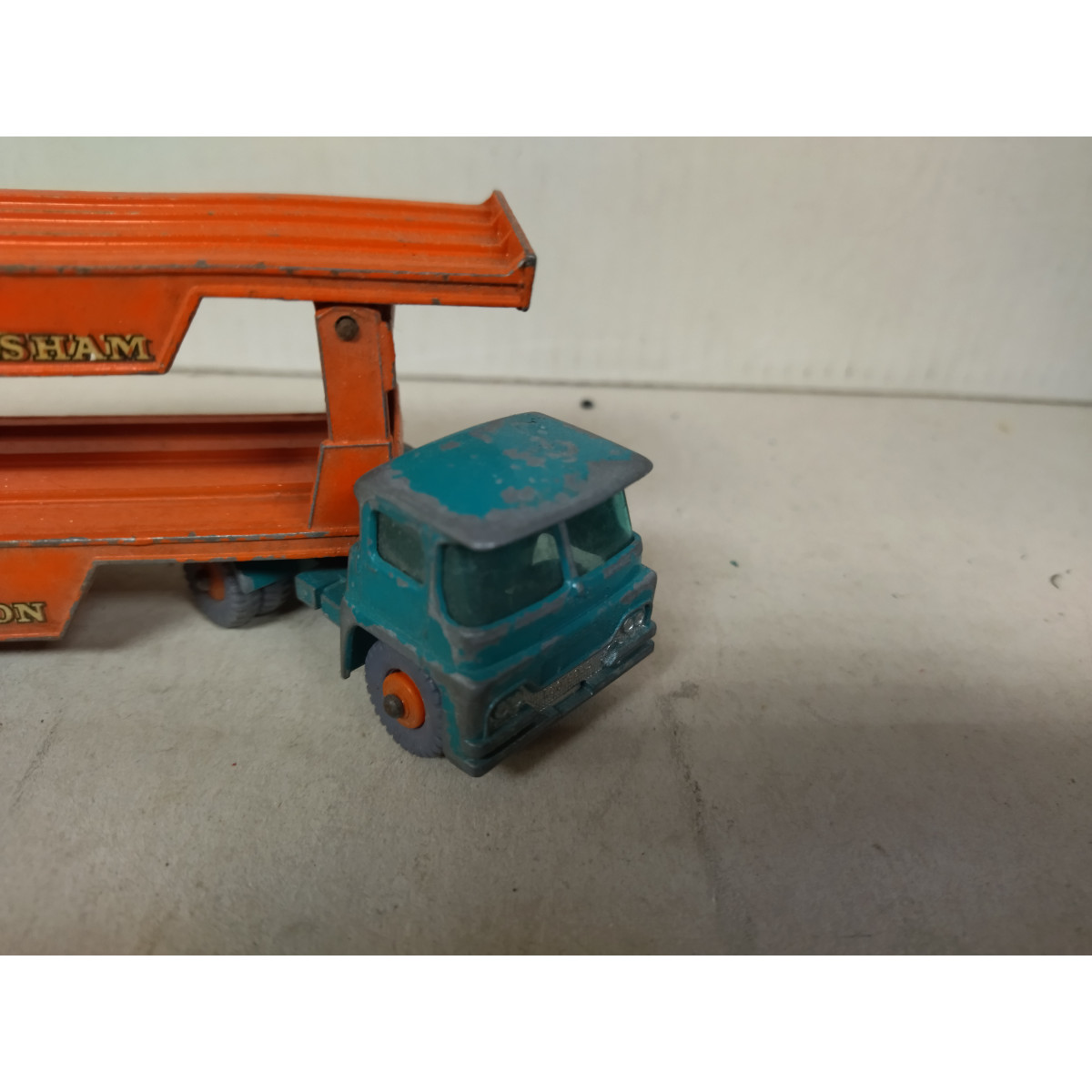 GUY WARRIOR CAR TRANSPORTER "FARNBOROUGH" 2 1:73/apx 1:64 MATCHBOX K-8 ...