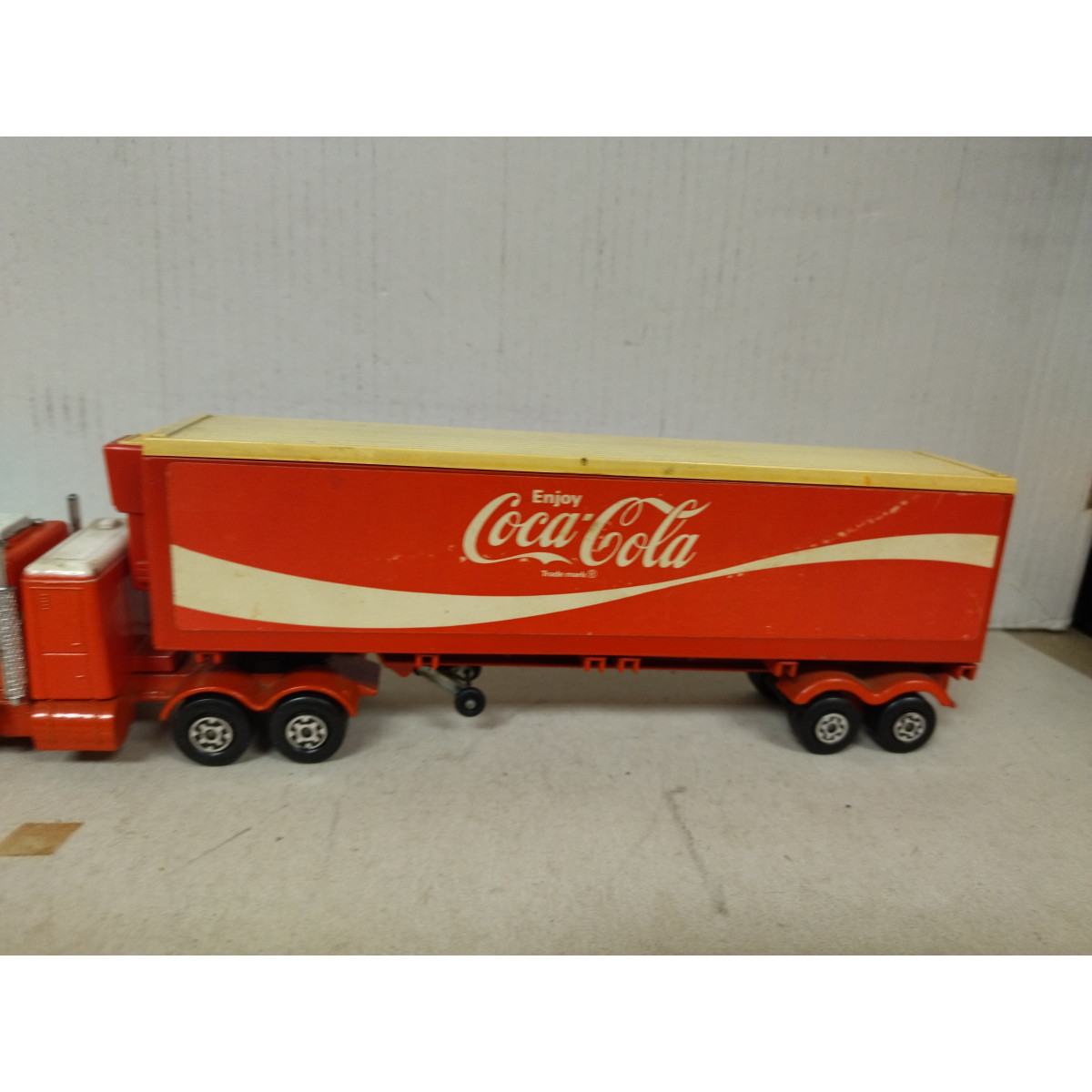 PETERBILT REFRIGERATOR COCA-COLA SUPER KINGS K-11 apx 1:64 MATCHBOX NO ...
