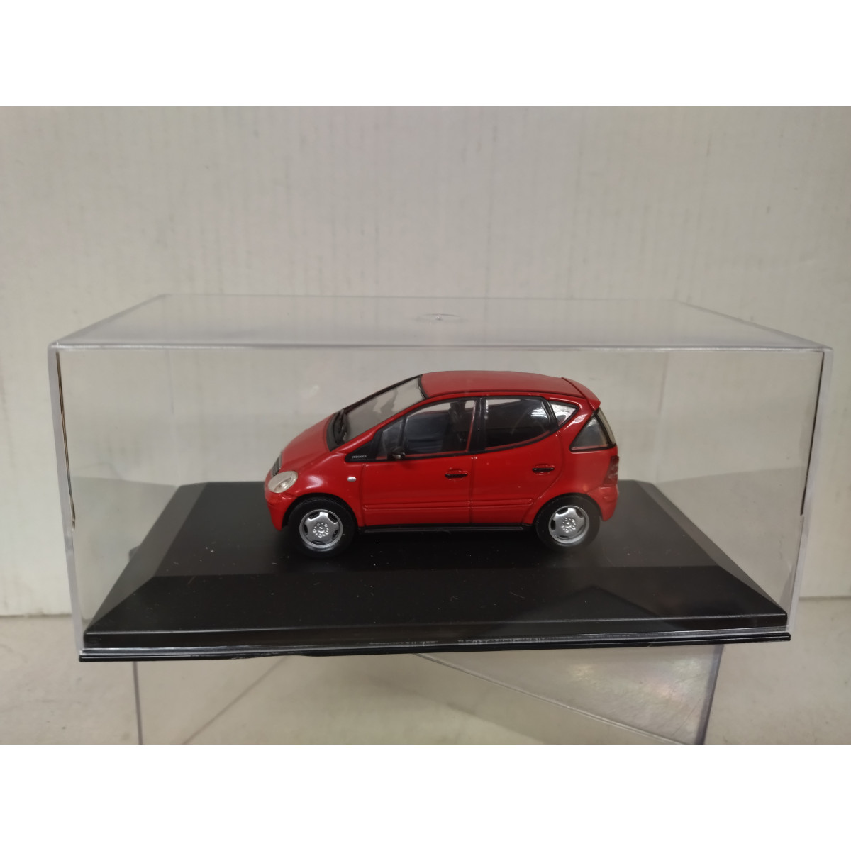 MERCEDES-BENZ W168 CLASE A A160 1997 RED 1:43 ALTAYA IXO CAJA NO ...