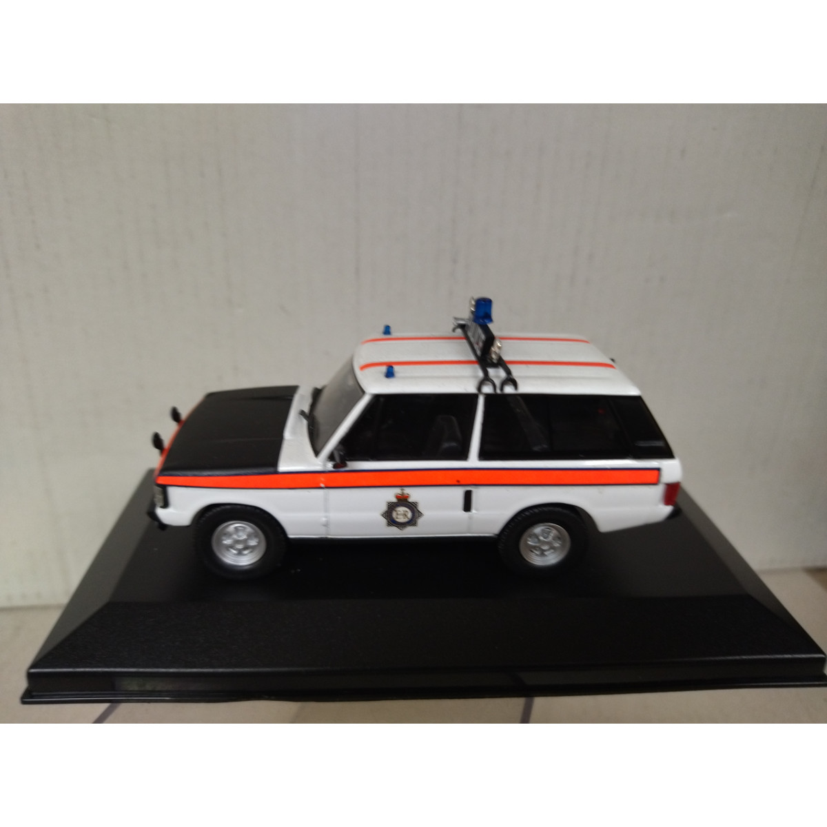 RANGE ROVER 1980 POLICE UK 1:43 IXO ALTAYA CAJA NO ORIGINAL DEFECT/NO ...