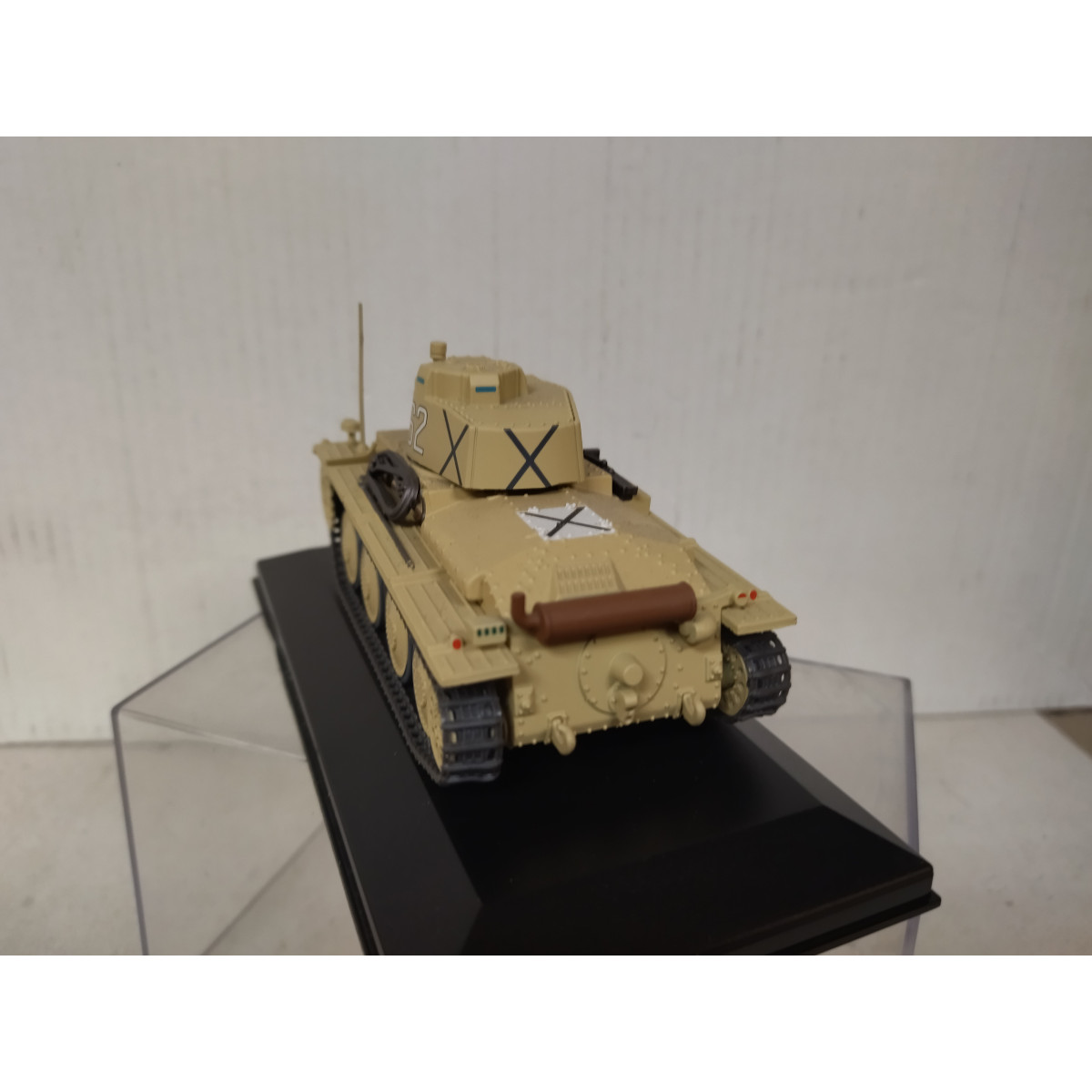 PANZER 38(t) Ausf E 1944 1st ARM BRIG BULGARIAN ARMY 1:43 ALTAYA IXO ...