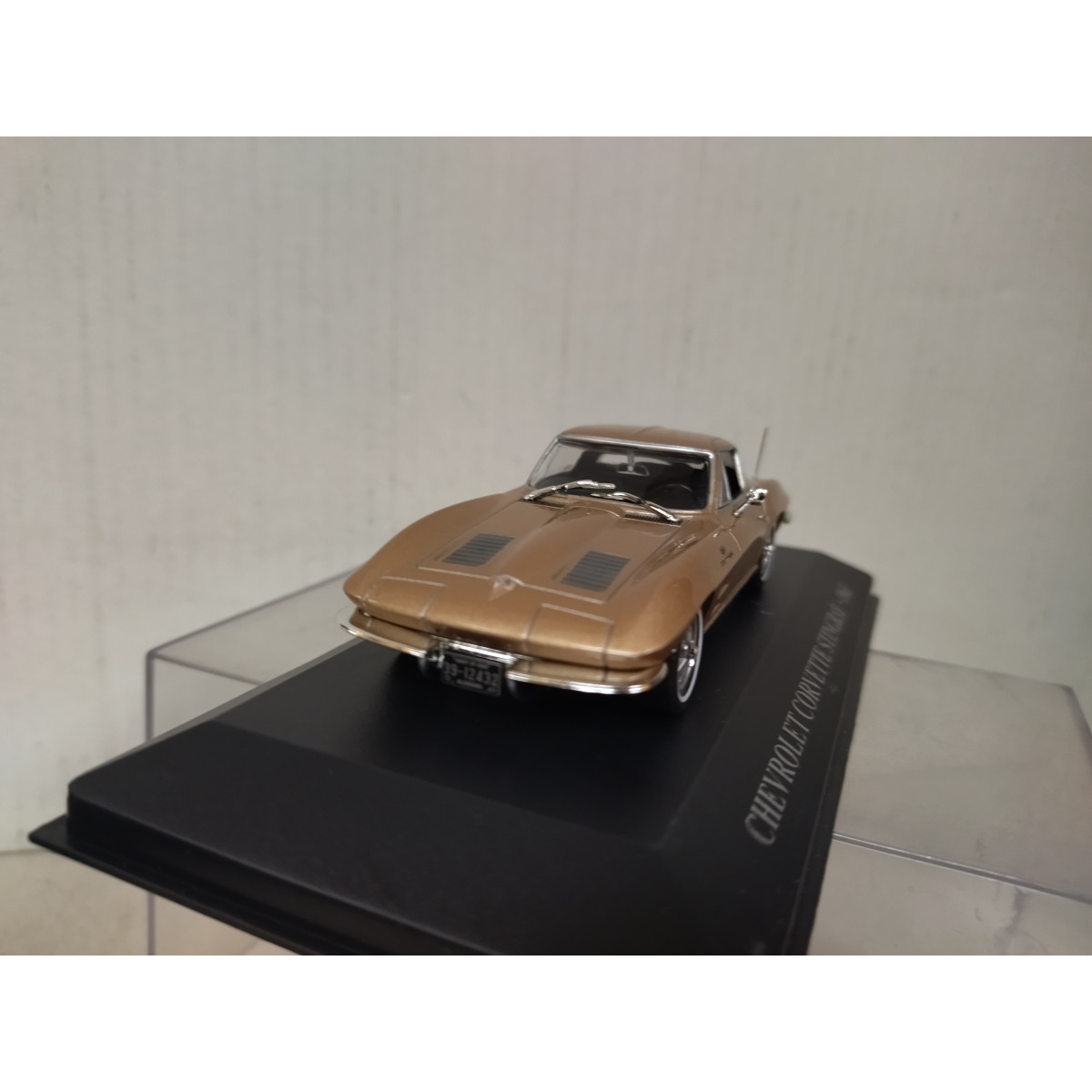 CHEVROLET CORVETTE C2 1963 STINGRAY CHAMPAGNE 1:43 IXO ALTAYA - BCN ...