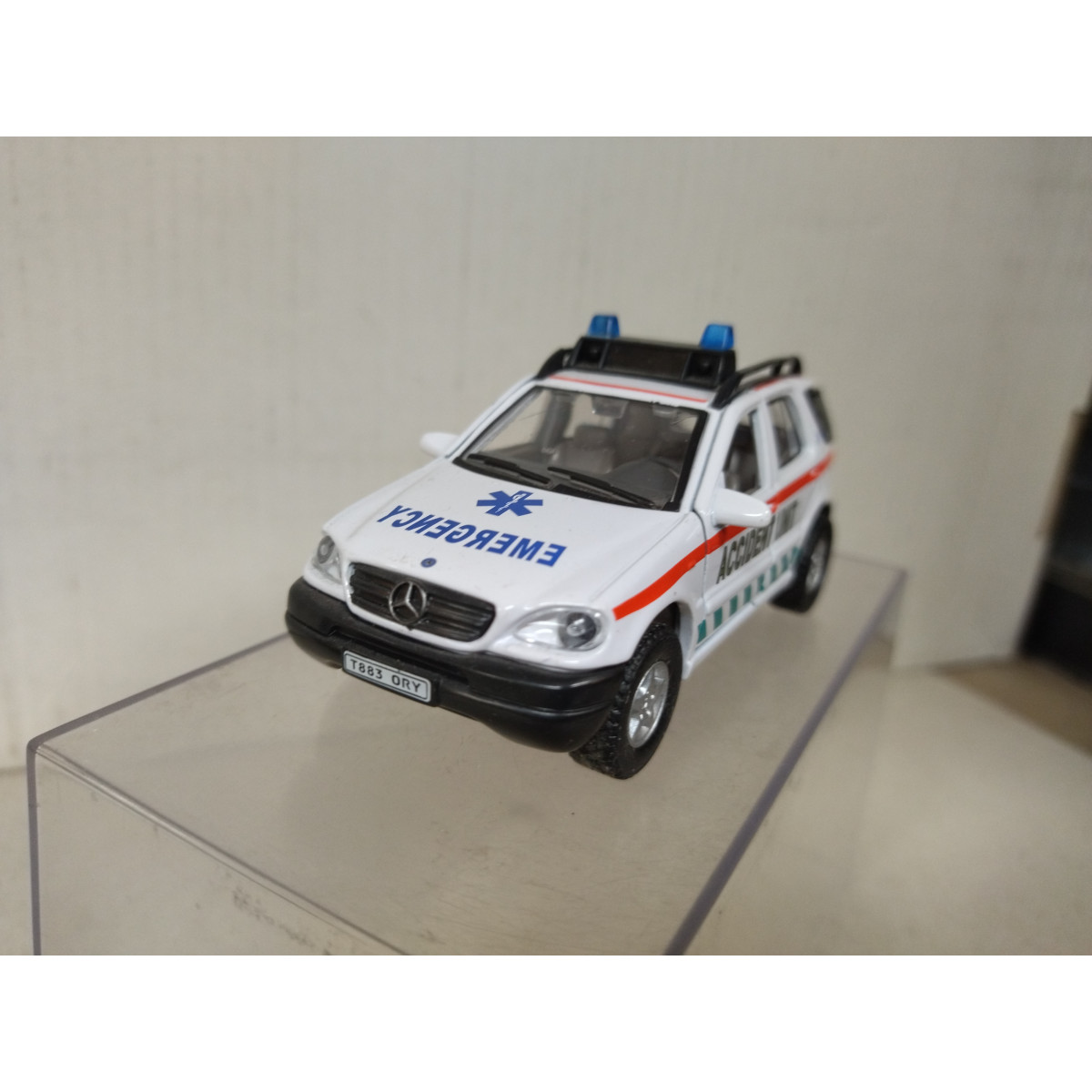 MERCEDES-BENZ ML 320 EMERGENCY ACCIDENT UNIT 1:43 HONGWELL NO BOX - BCN ...
