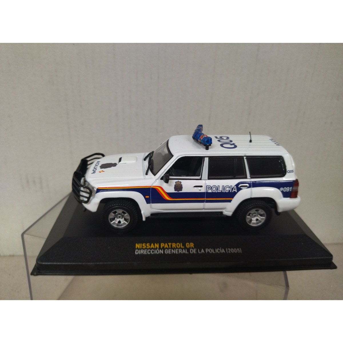 NISSAN PATROL GR 2005 DGP POLICIA NACIONAL 1:43 ALTAYA IXO - BCN STOCK CARS