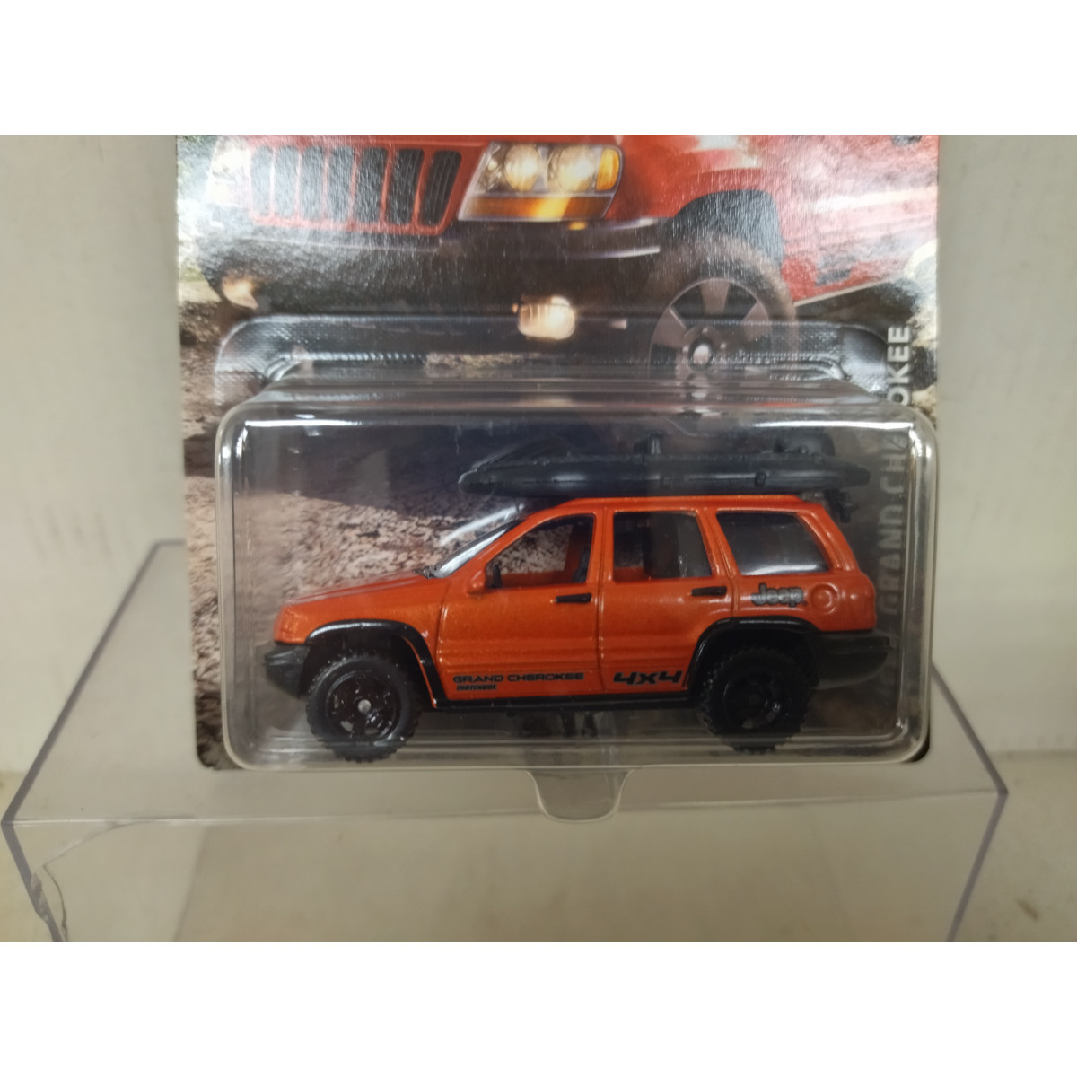 JEEP GRAND CHEROKEE 75TH ANNIVERSARY JEEP USA CARD 1:64 MATCHBOX - BCN ...