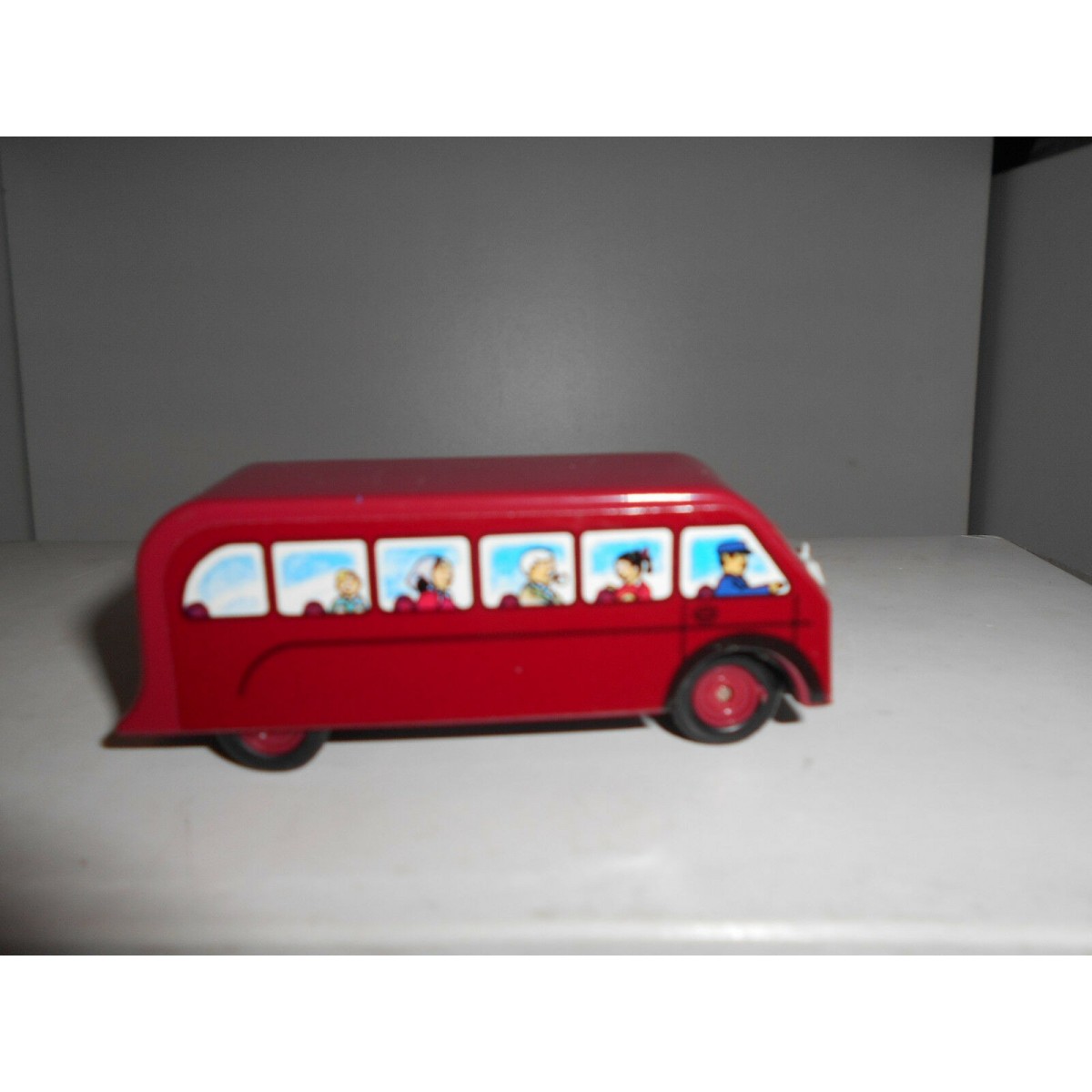 THOMAS THE TANK ENGINE & FRIENDS ERTL MODELLE BUS - BCN STOCK CARS