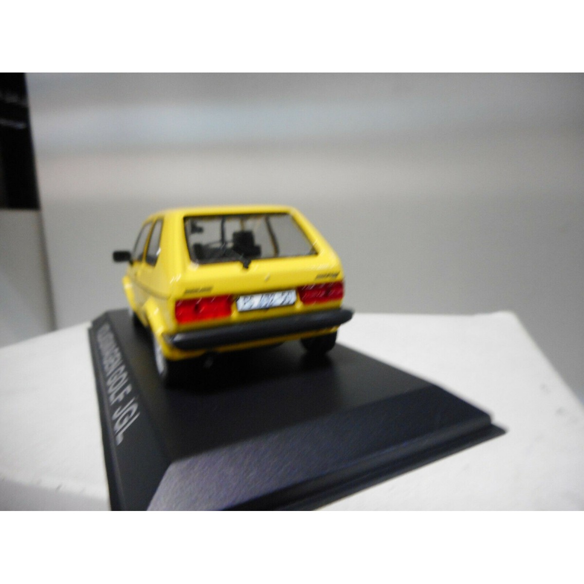 VOLKSWAGEN GOLF 1 JGL LEGENDARY BALKAN CARS DEAGOSTINI IXO 1/43 - BCN ...