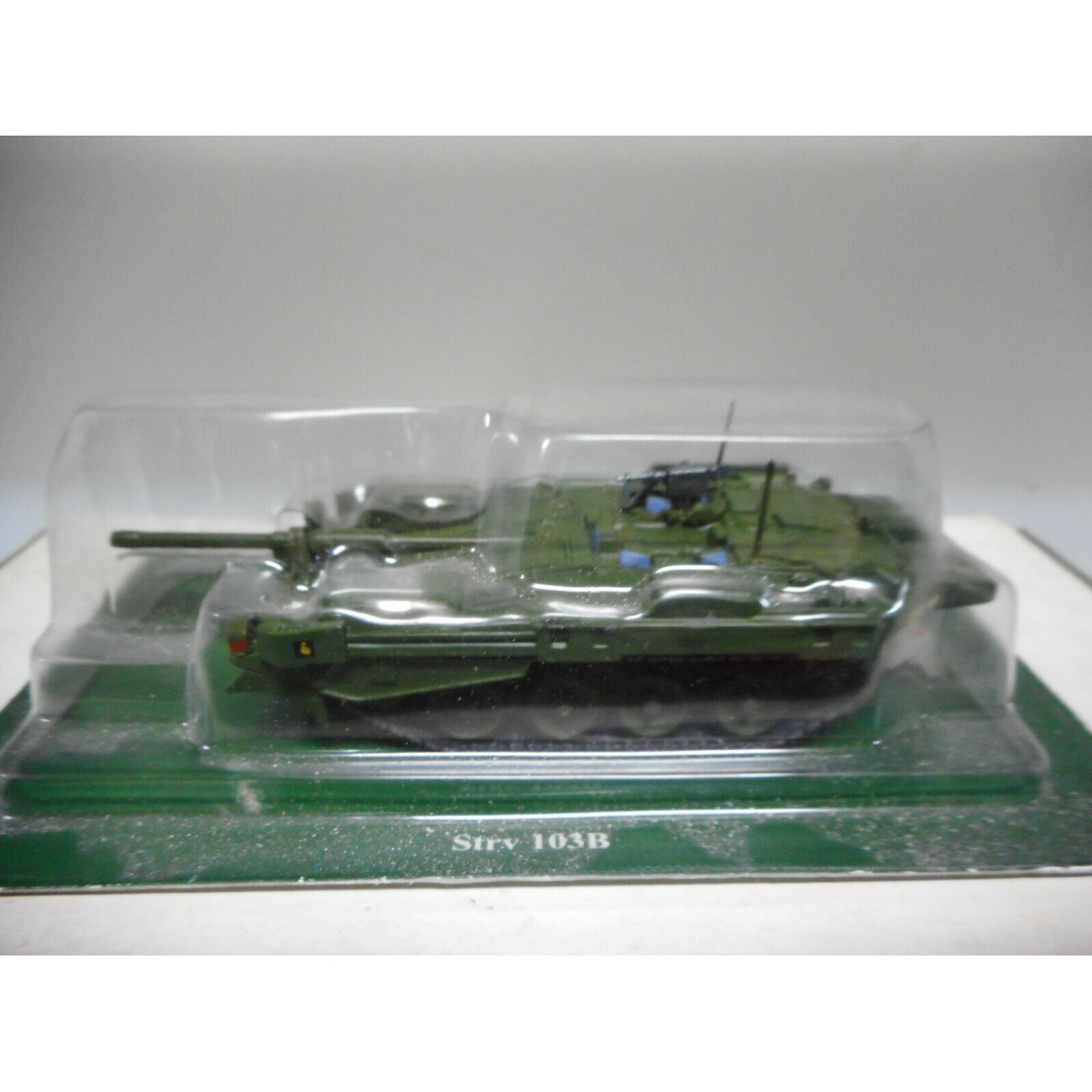 MTE-22 STRIDSVAGN Strv 103 S-TANK SWEDISH 1965-71 TANK EAGLEMOSS 1/72 ...