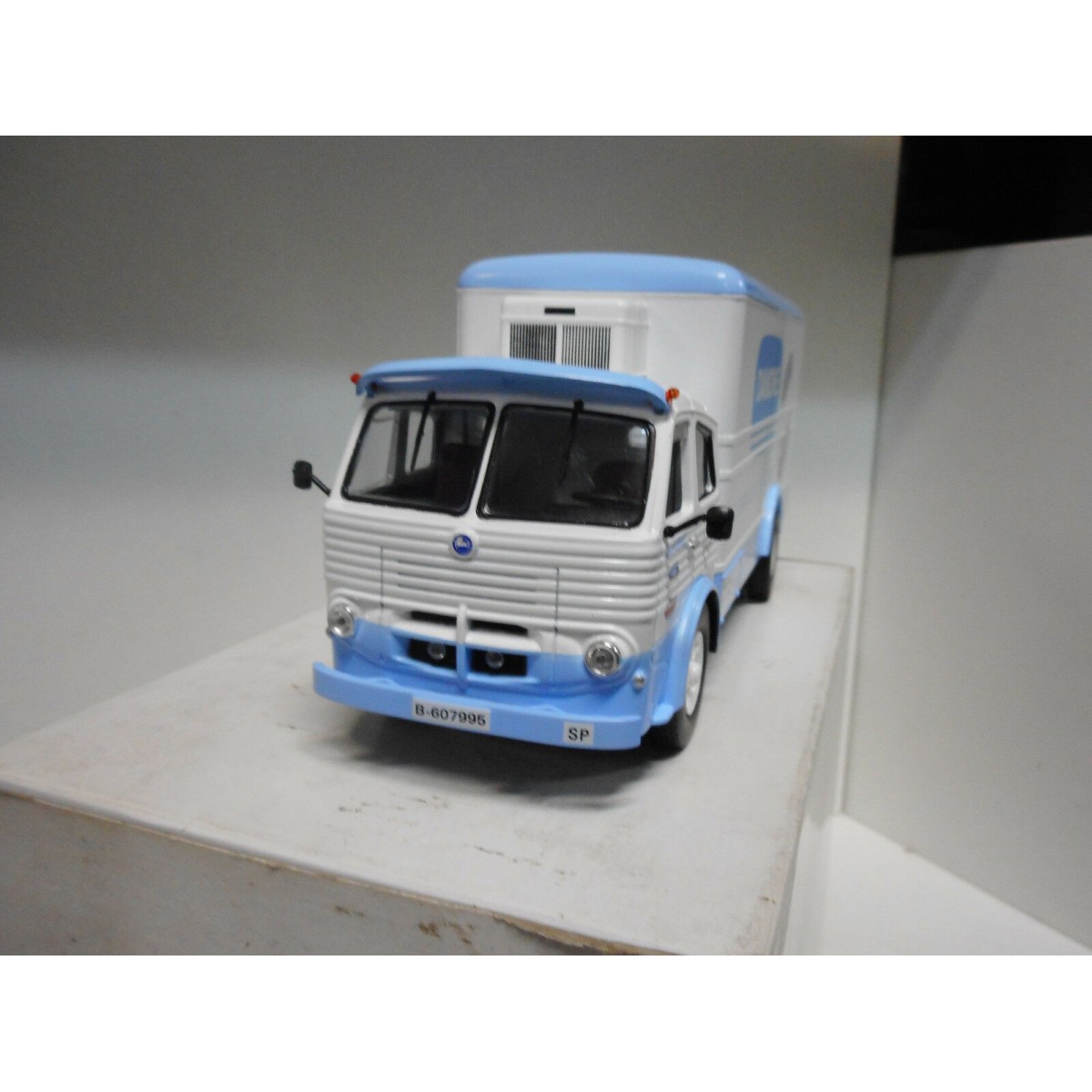 PEGASO Z-206 DANONE CAMION/TRUCK 1:43 ALTAYA IXO - BCN STOCK CARS