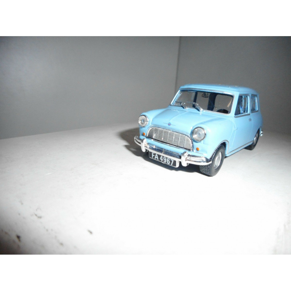 MORRIS MINI MINOR POLONIA CARS DeAGOSTINI IXO 1:43 - BCN STOCK CARS