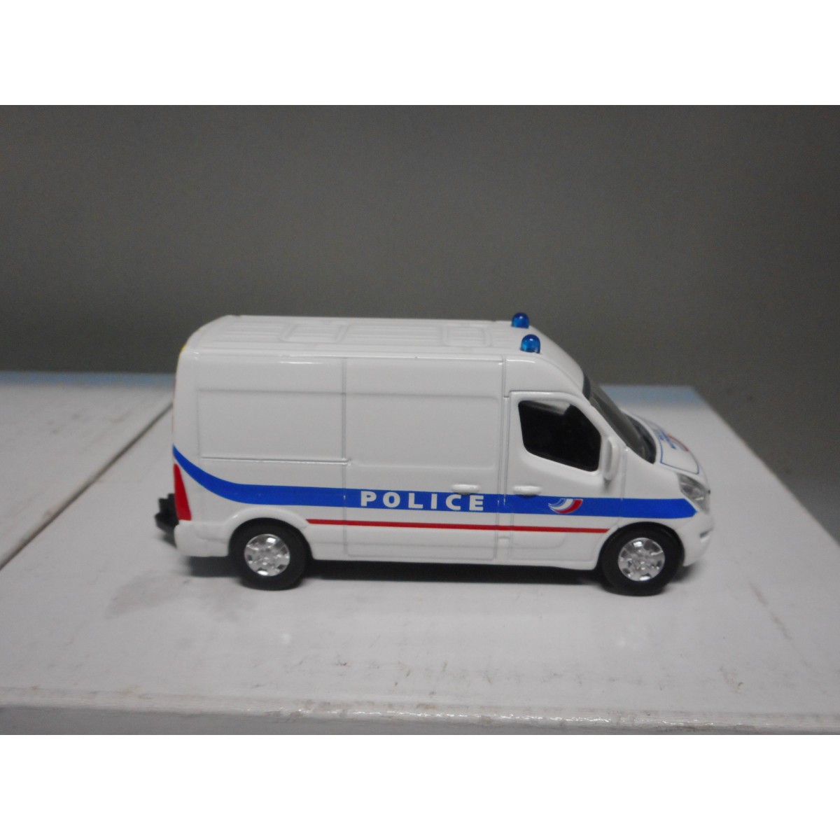 RENAULT MASTER POLICE NOREV 3 INCHES - BCN STOCK CARS