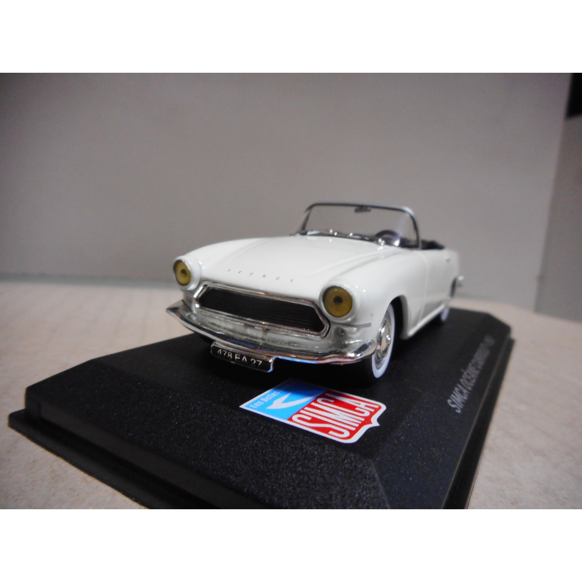SIMCA OCEANE CABRIOLET 1958 ALTAYA IXO 1:43 - BCN STOCK CARS