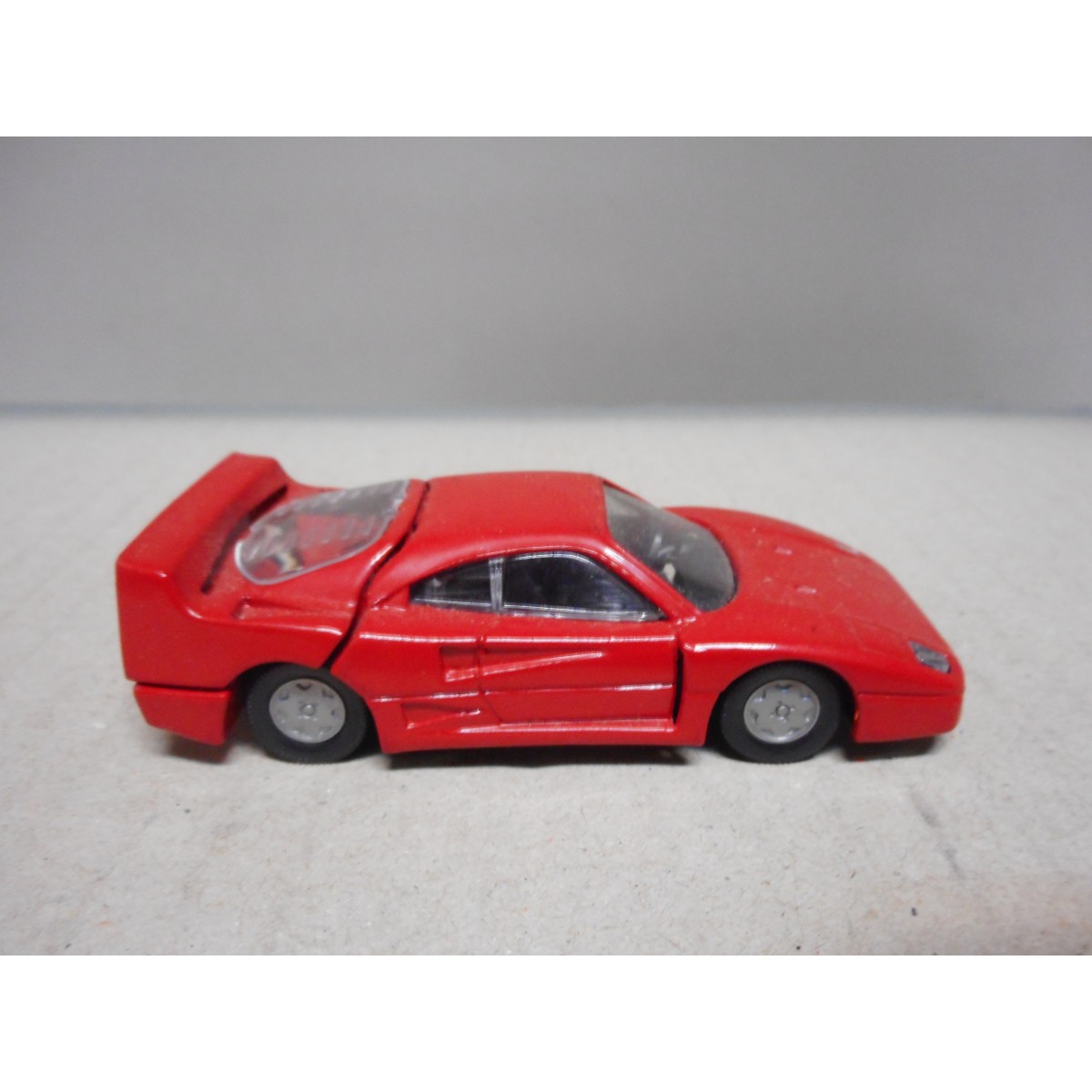 FERRARI F40 RED SIKU 1075 USADO/NO CAJA/VER FOTOS - BCN STOCK CARS