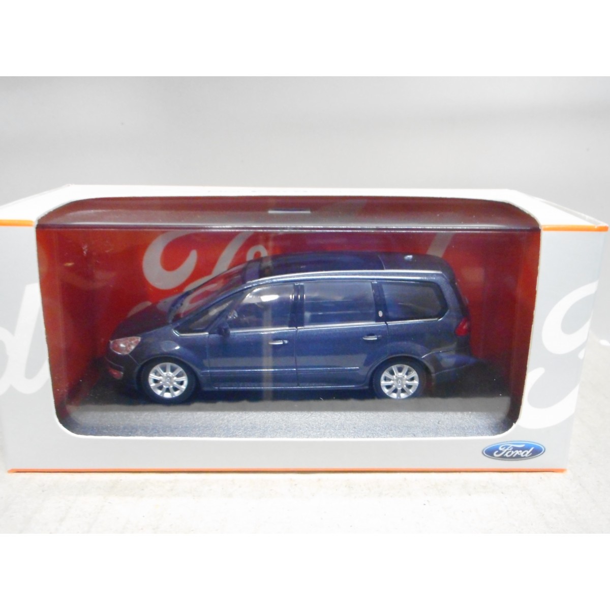 FORD GALAXY MK2 2006-2015 DEALER MINICHAMPS 1:43 - BCN STOCK CARS