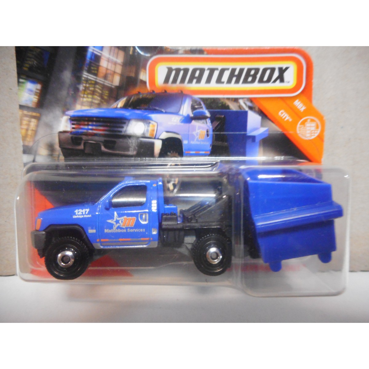 MBX GARBAGE SCOUT MATCHBOX 1:64 - BCN STOCK CARS