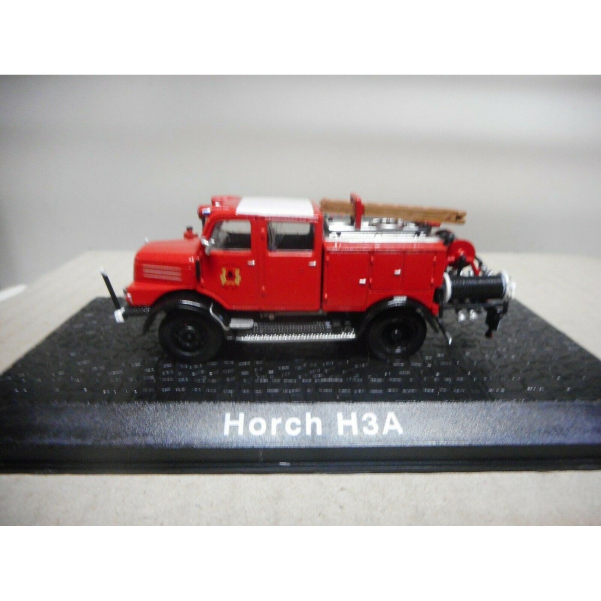 HORCH H3A FIRE/FEUERWEHR/POMPIERS/BOMBEROS 1:72 ATLAS IXO - BCN STOCK CARS