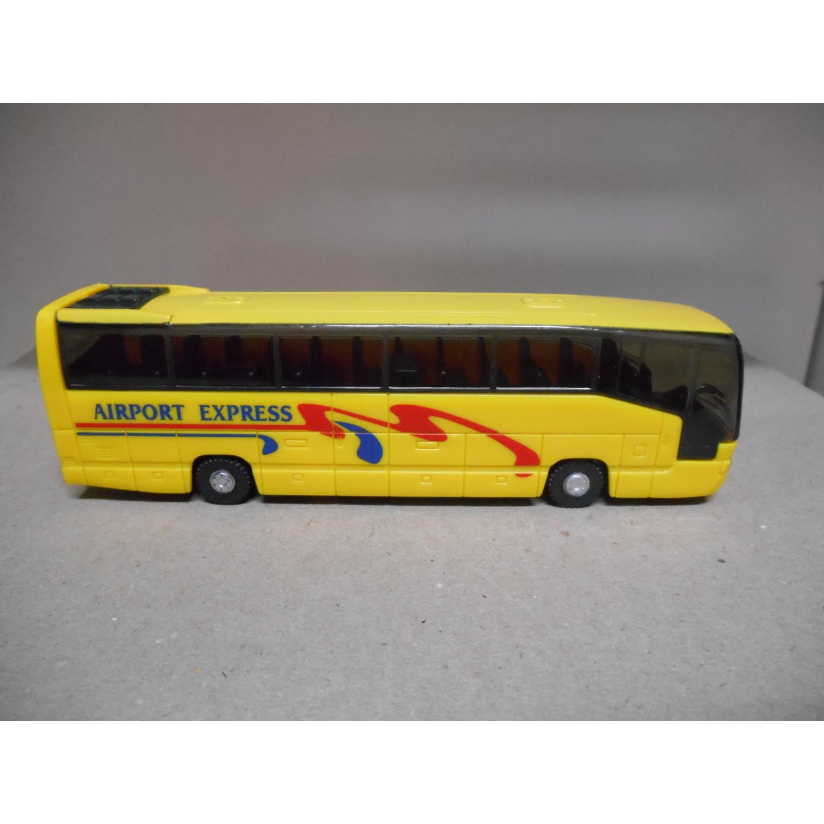 AUTOBUS COACH CRUISER 1:70 TEAMA PLASTIC TOY - BCN STOCK CARS