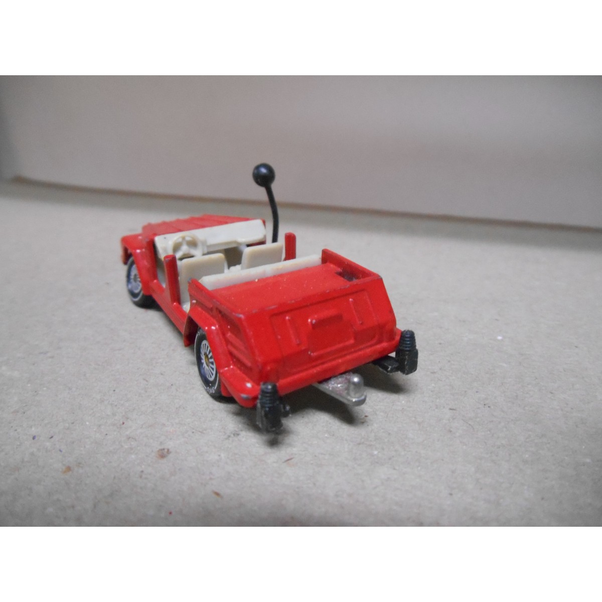 VOLKSWAGEN 181/THE THING ESCOGER/CHOOSE/CHOISIR 1:55 SIKU 1333 - BCN ...