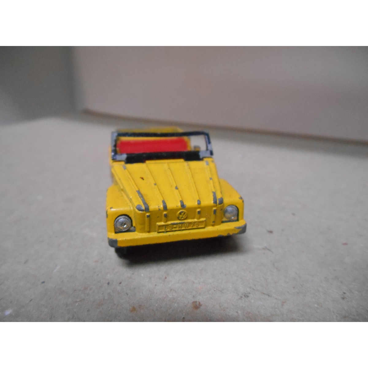 VOLKSWAGEN 181/THE THING ESCOGER/CHOOSE/CHOISIR 1:55 SIKU 1333 - BCN ...