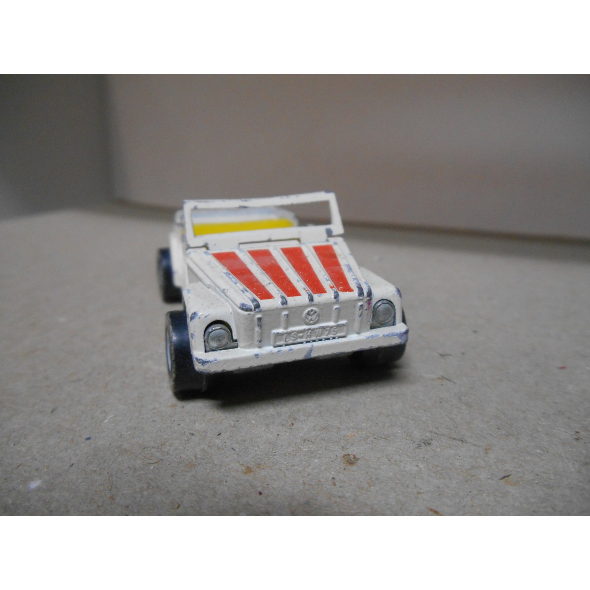 VOLKSWAGEN 181/THE THING ESCOGER/CHOOSE/CHOISIR 1:55 SIKU 1333 - BCN ...