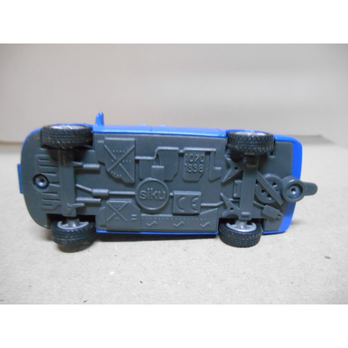 VOLKSWAGEN T5 MULTIVAN 1:55 ESCOGER/CHOOSE/CHOISIR USADO/NO CAJA SIKU ...