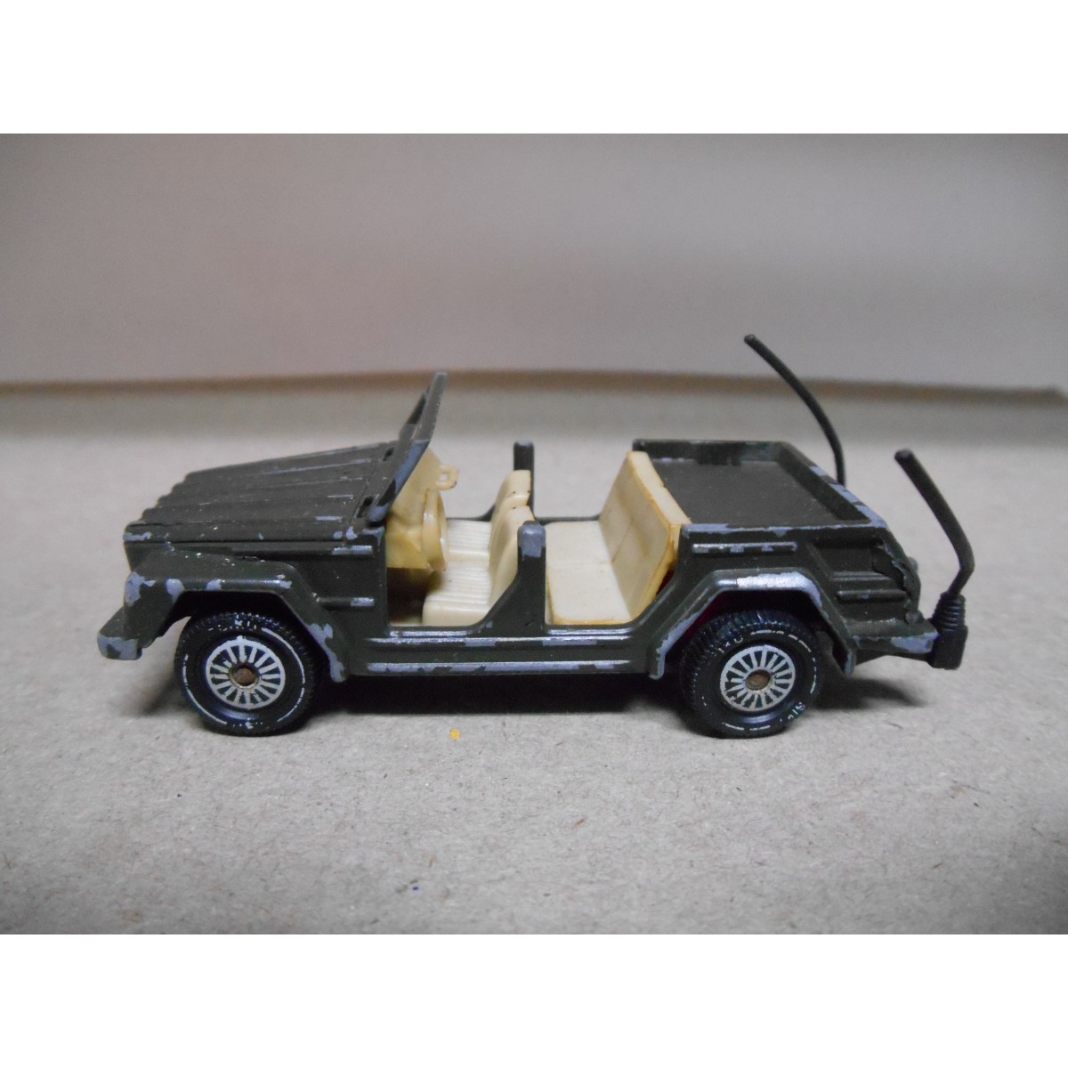 VOLKSWAGEN 181/THE THING ESCOGER/CHOOSE/CHOISIR 1:55 SIKU 1333 USADO/NO ...