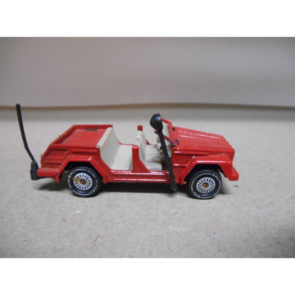 VOLKSWAGEN 181/THE THING ESCOGER/CHOOSE/CHOISIR 1:55 SIKU 1333 USADO/NO ...
