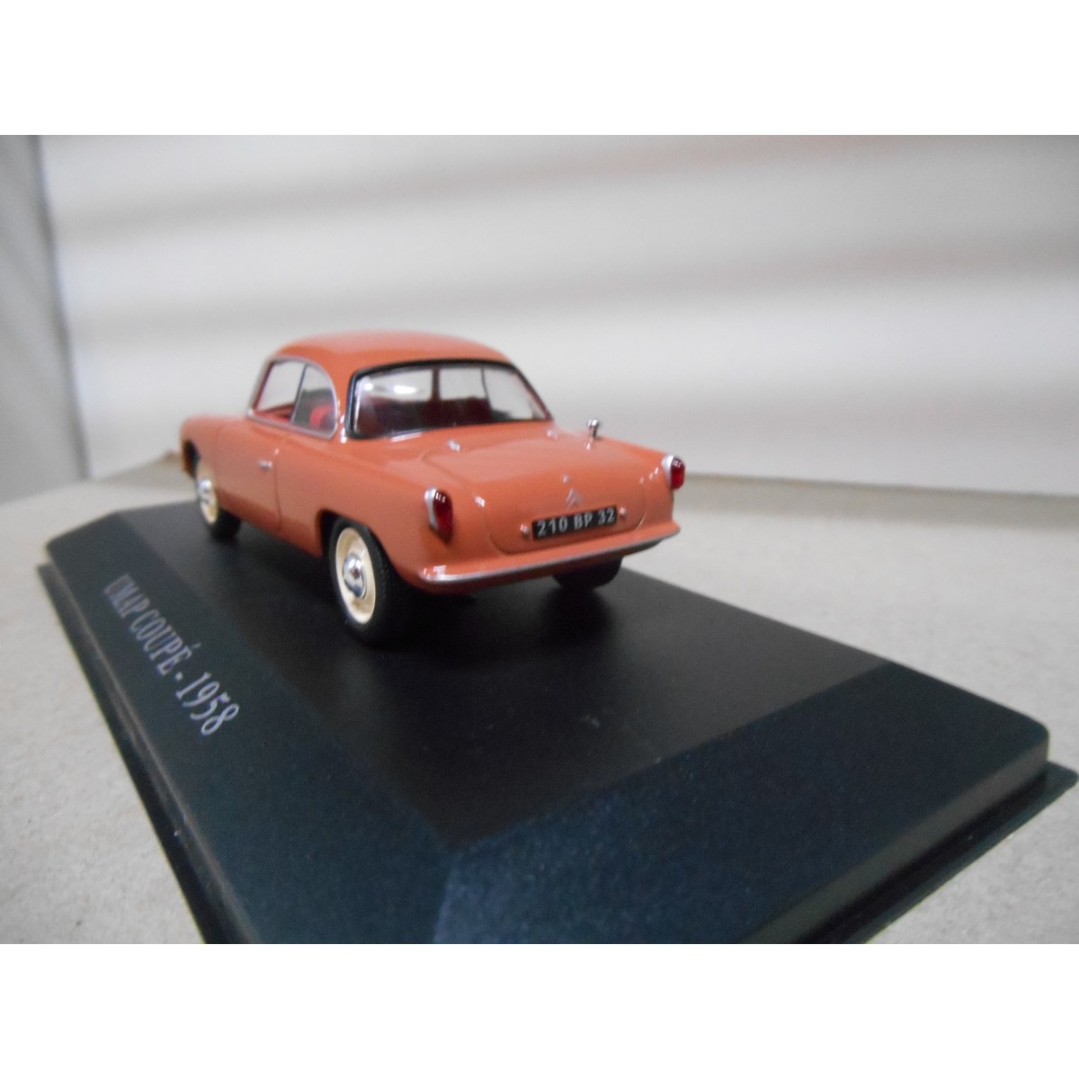 UMAP COUPE 1958 AUTREFOIS 1:43 ALTAYA IXO EX PRIVADO - BCN STOCK CARS