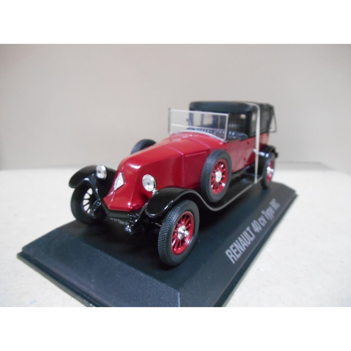 RENAULT TYPE MC 40 CV 1:43 RENAULT DEALER NOREV - BCN STOCK CARS