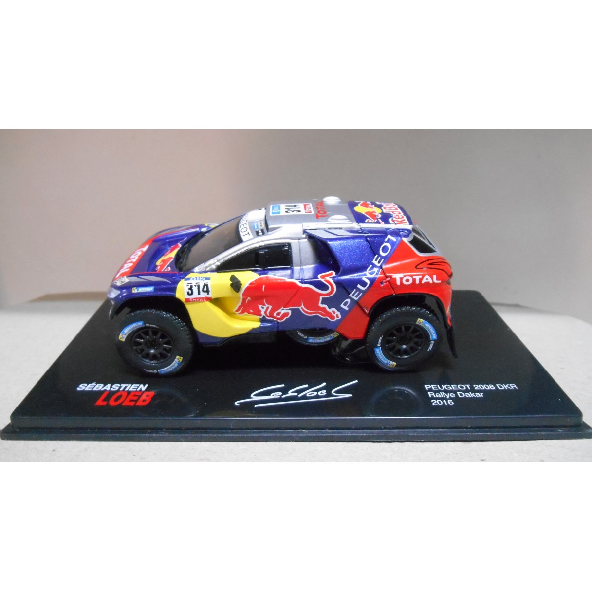 PEUGEOT 2008 DKR RALLY DAKAR 2016 LOEB 1:43 ALTAYA IXO URNA RAJADA ...