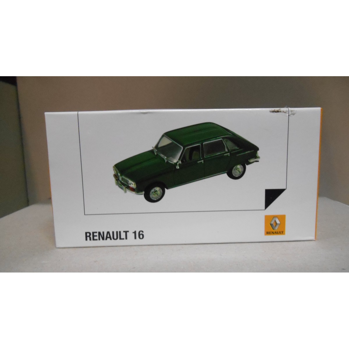 RENAULT 16 GREEN 1:43 DEALER NOREV - BCN STOCK CARS