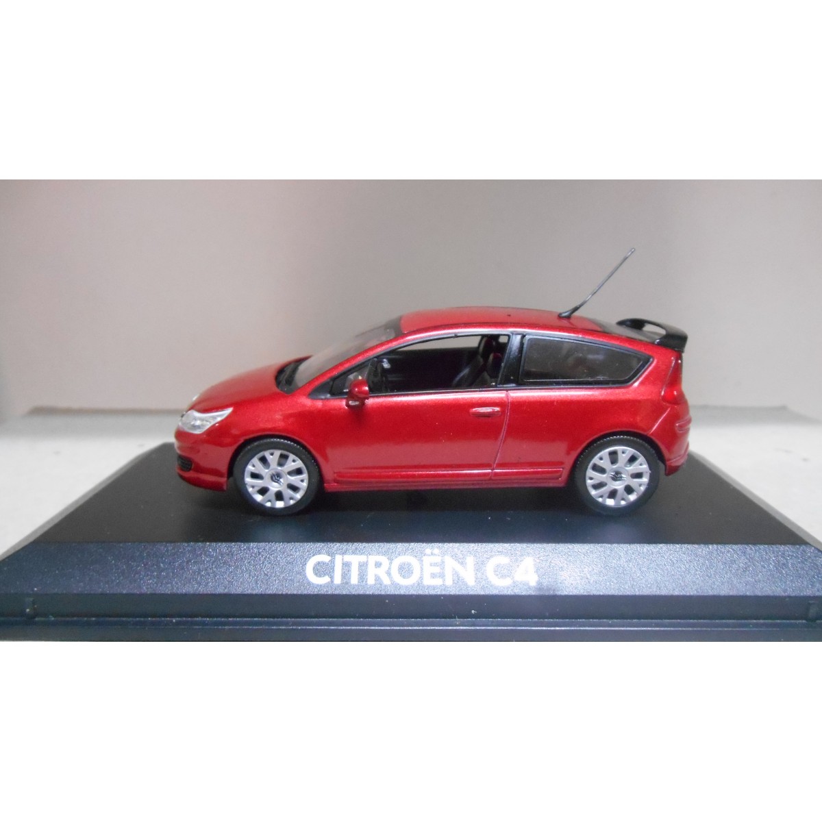 CITROEN C4 3P COUPE 2004-2010 RED 1:43 DEALER NOREV - BCN STOCK CARS
