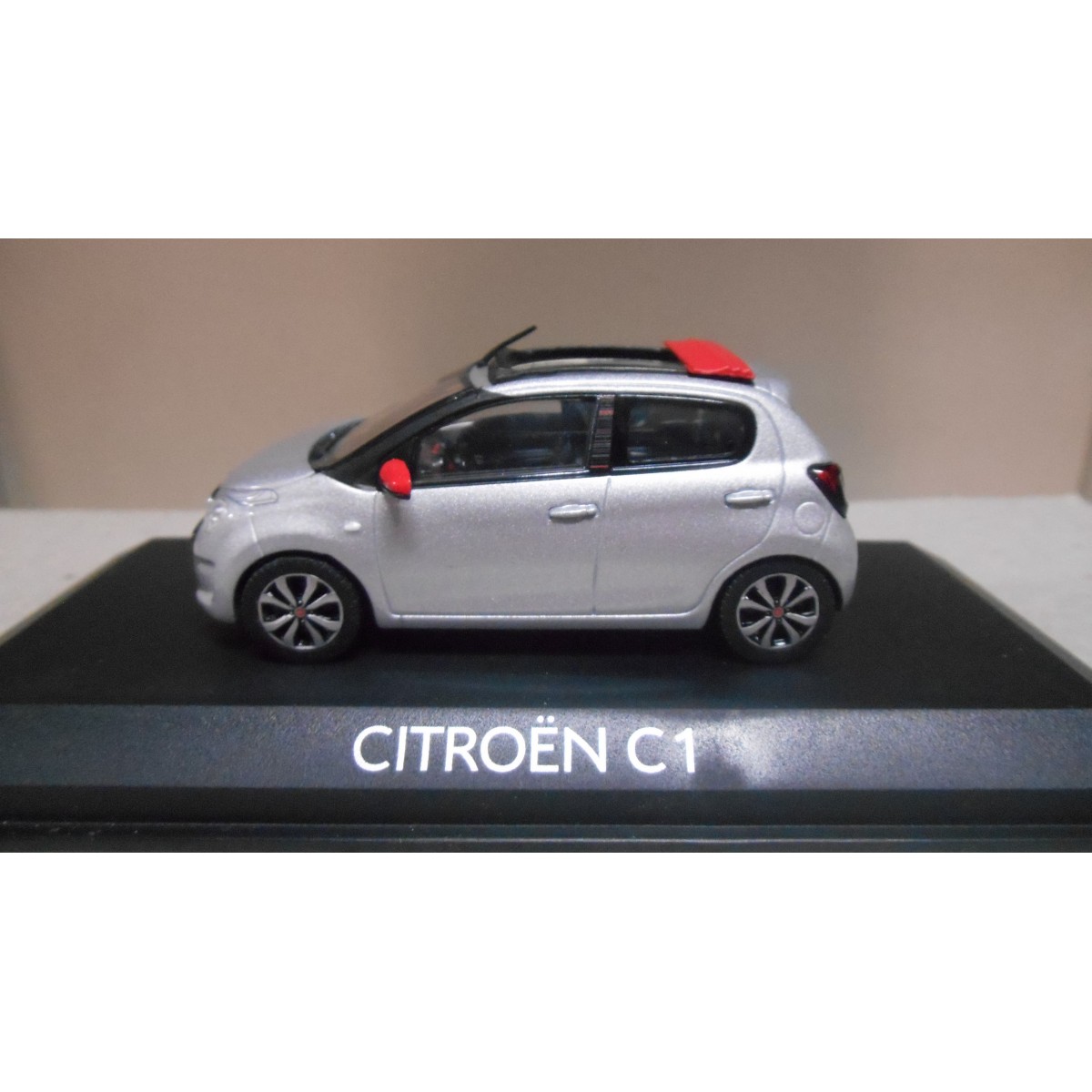 CITROEN C1 2014 SUNRISE RED AVEC TOILE NOIRE 1:43 DEALER NOREV - BCN ...