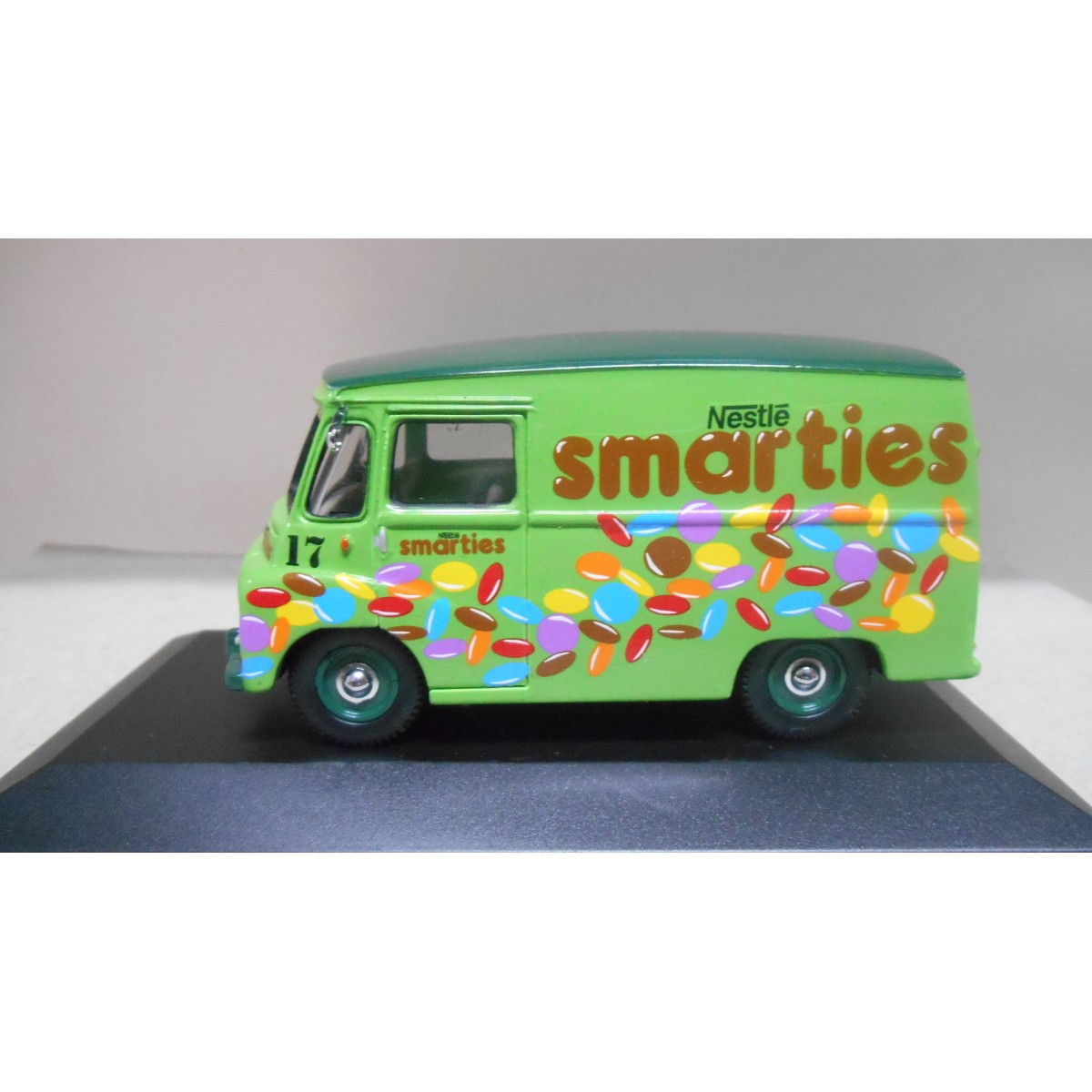 MORRIS LD150 1959 NESTLE SMARTIES 1:43 VITESSE CAJA NO ORIGINAL - BCN ...