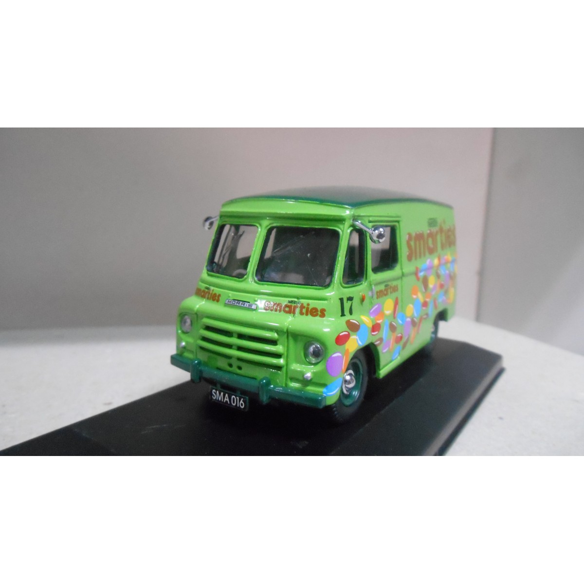 MORRIS LD150 1959 NESTLE SMARTIES 1:43 VITESSE CAJA NO ORIGINAL - BCN ...