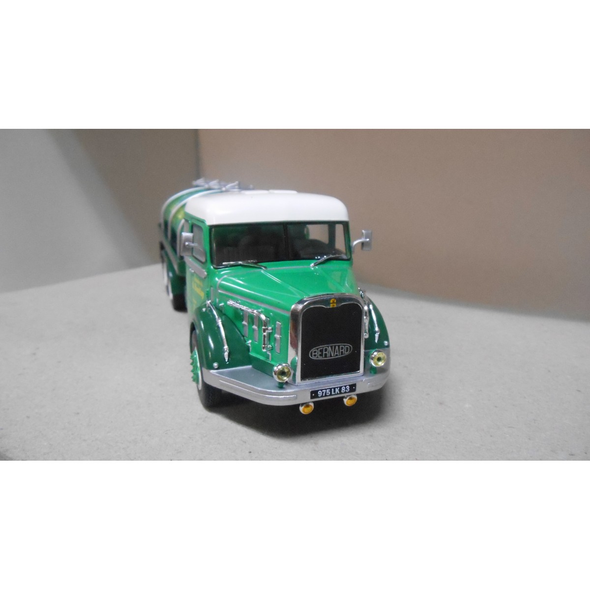 BERNARD 6 R 180 1964 BONIFAY CAMION/TRUCK 1:43 ALTAYA IXO - BCN STOCK CARS