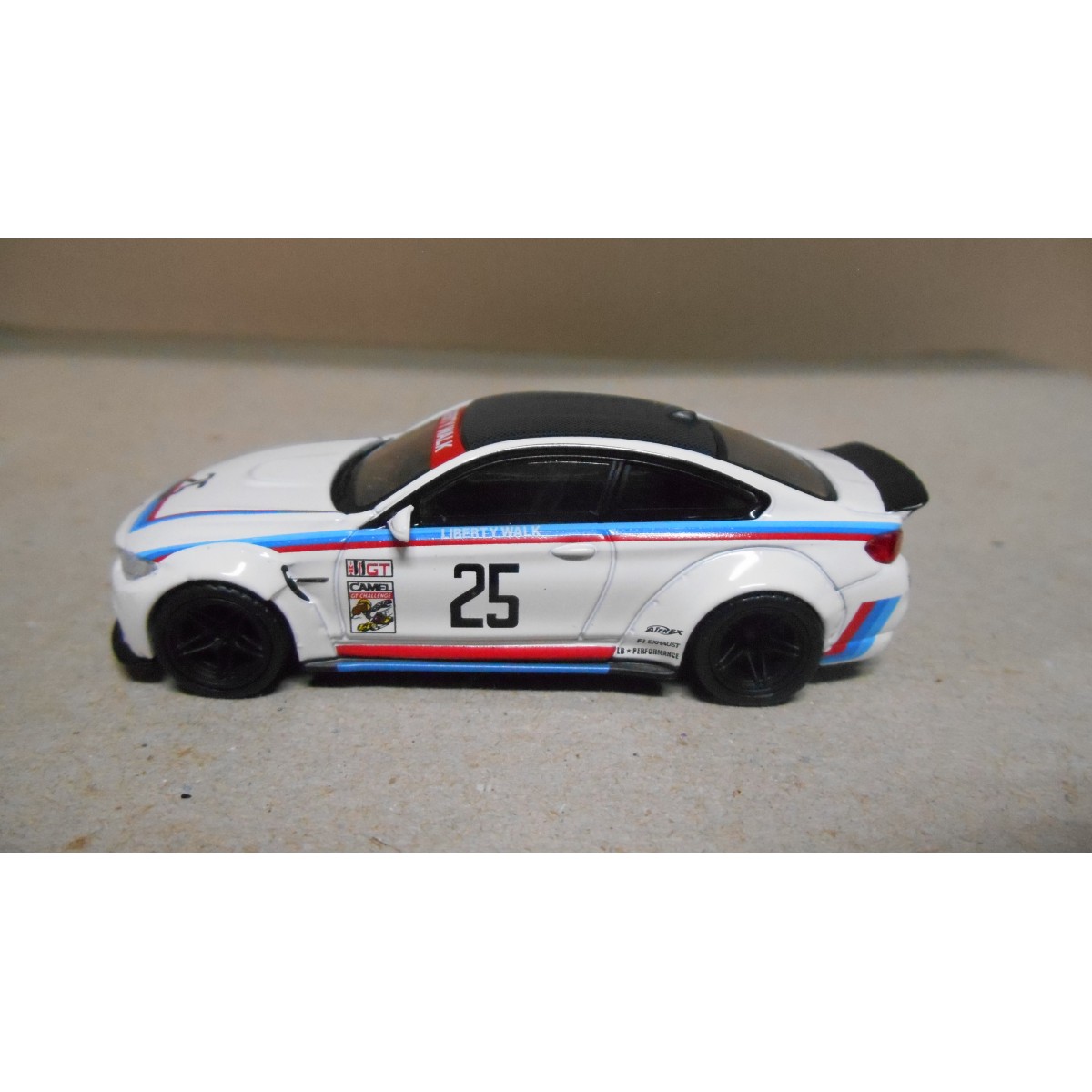 BMW F82 M4 IMSA LB WORKS 1:64 MINI GT - BCN STOCK CARS