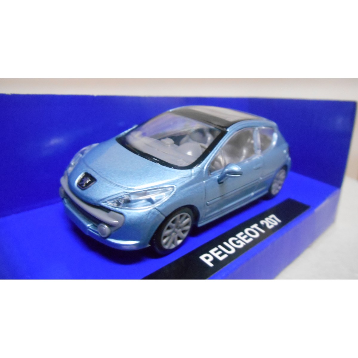 PEUGEOT 207 3P BLUE CITY CRUISER 1:43 NEW RAY - BCN STOCK CARS