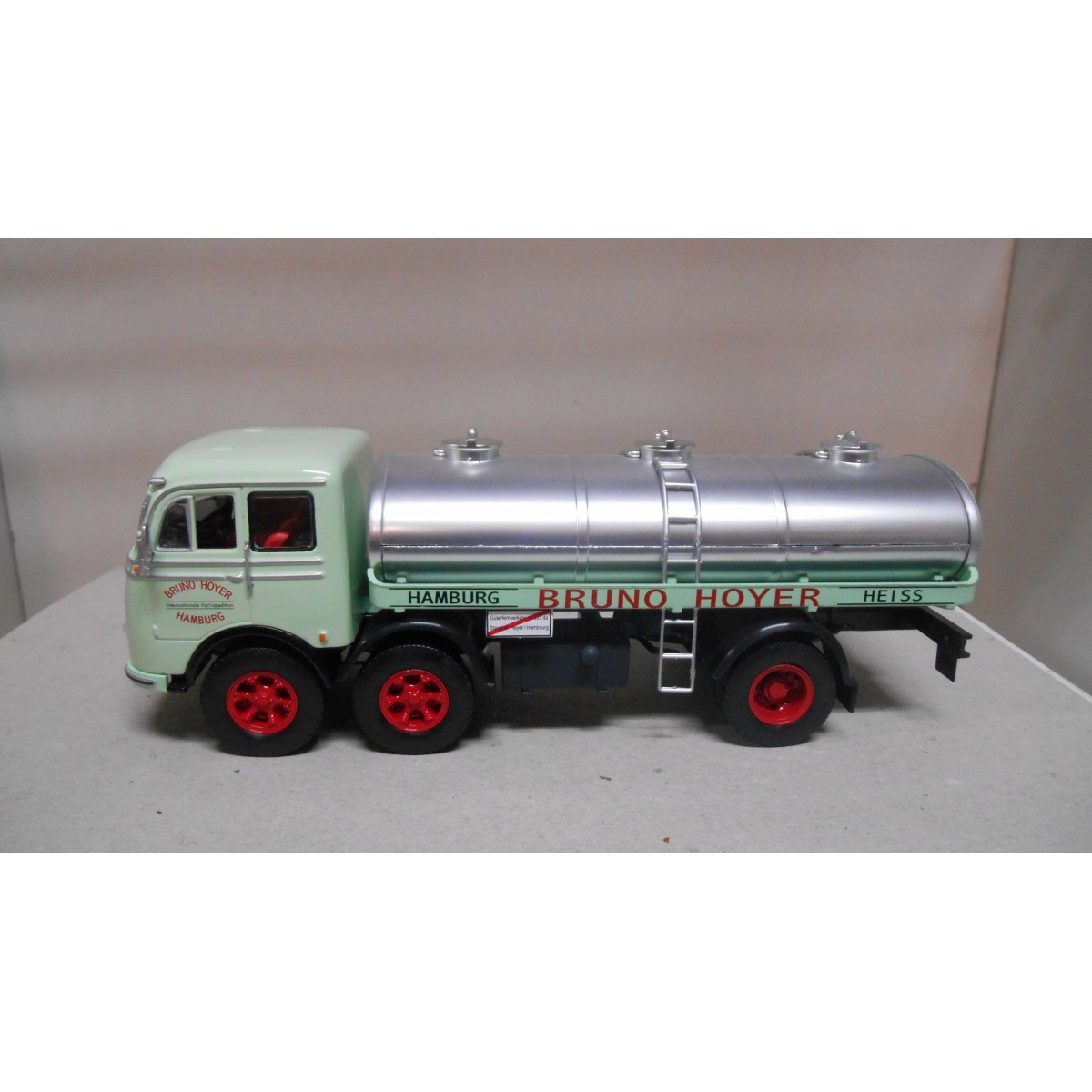 MERCEDES-BENZ LP333 HOYER CAMION/TRUCK 1:43 ALTAYA IXO DEFECT/RETRO ...