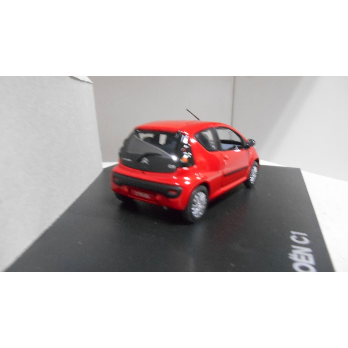 CITROEN C1 RED/ROUGE 1:43 DEALER NOREV - BCN STOCK CARS