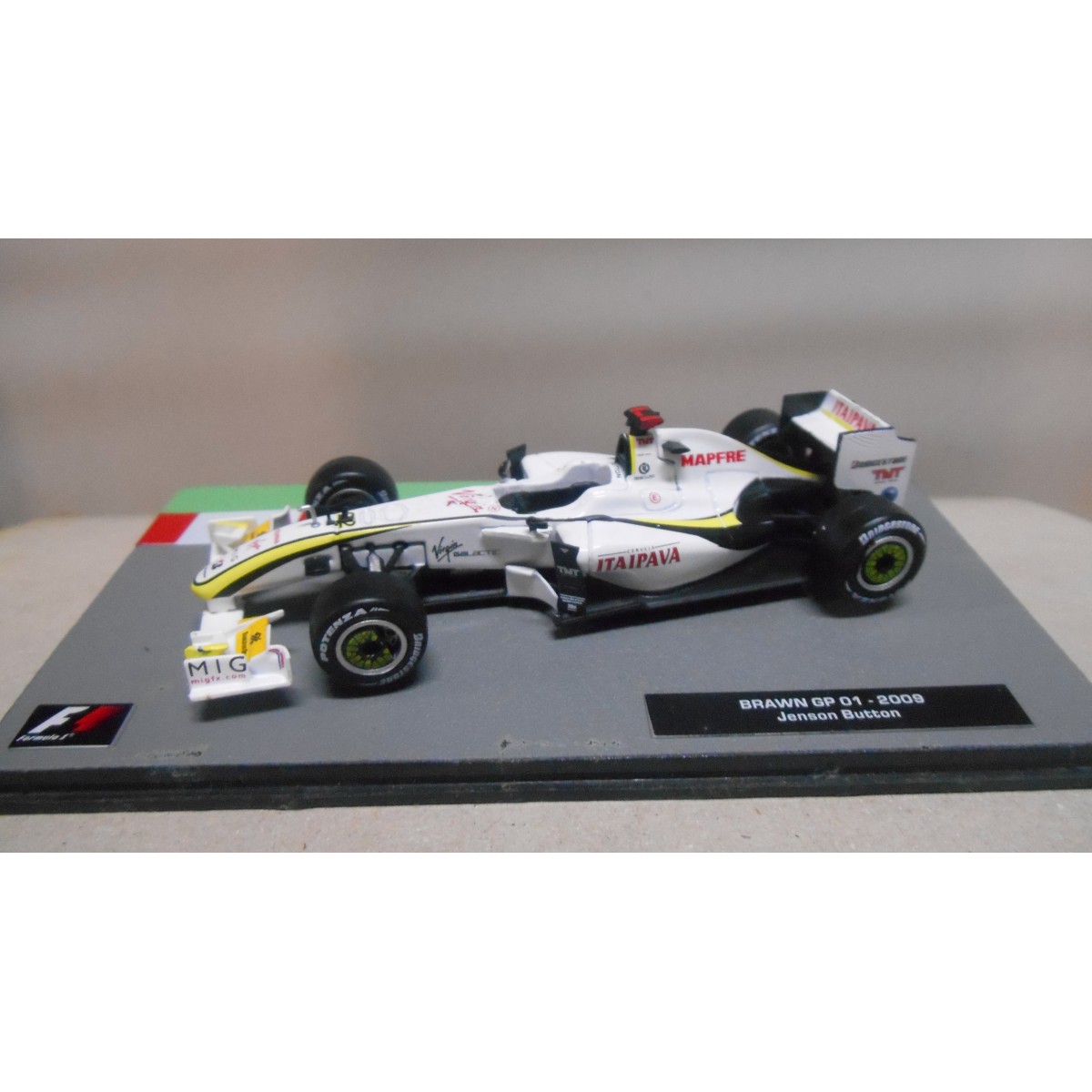 BRAWN GP 01 FORMULA F1 WIN 2009 JENSON BUTTON 1:43 SALVAT IXO - BCN ...