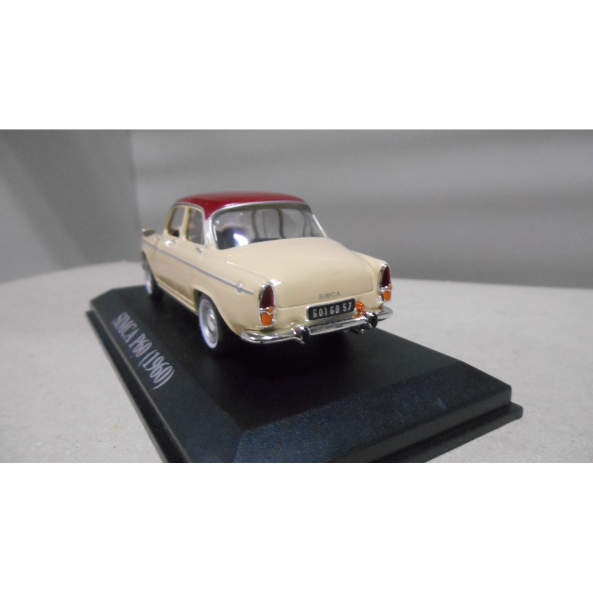 SIMCA P60 1960 BICOLOR 1:43 ALTAYA IXO - BCN STOCK CARS